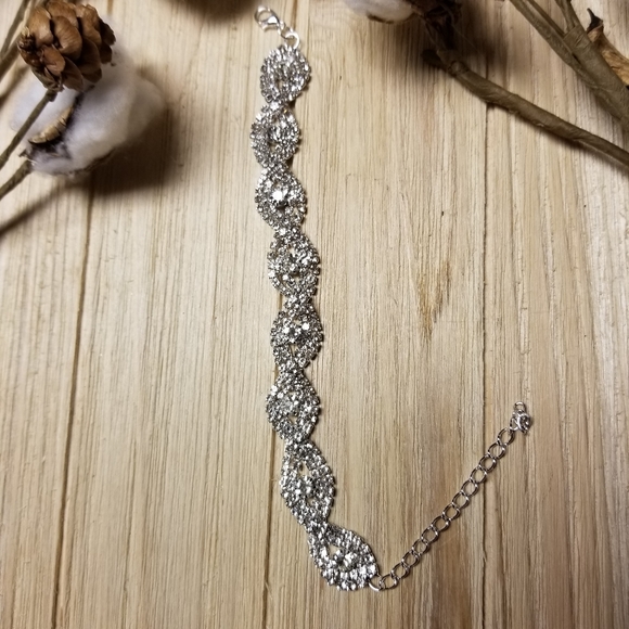 Jewelry | Absolutely Beautiful Crystal Bracelet | Poshmark